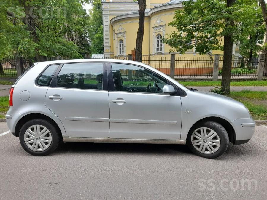 Volkswagen Polo 2004 in Riga, with an engine capacity of 1.40 L and mileage of 249 thousand km for 2400 €, photo 3 on AUTOMOTO.COM.LV