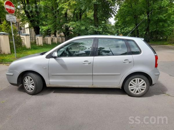 Volkswagen Polo 2004 in Riga, with an engine capacity of 1.40 L and mileage of 249 thousand km for 2400 €, photo 7 on AUTOMOTO.COM.LV