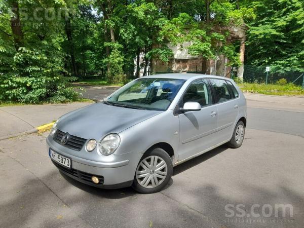 Volkswagen Polo 2004 in Riga, with an engine capacity of 1.40 L and mileage of 249 thousand km for 2400 €, photo 8 on AUTOMOTO.COM.LV