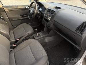 Volkswagen Polo 2004 Rīga, ar dzinēja tilpumu 1.40 L un nobraukumu 0 tūkst. km par 1650 €, foto 7 vietnē AUTOMOTO.COM.LV