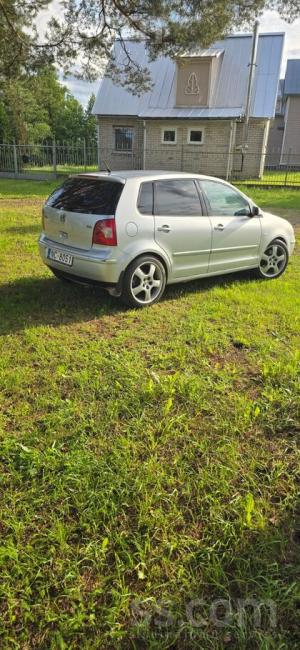 Volkswagen Polo 2004 in Daugavpils, with an engine capacity of 1.90 L and mileage of 317 thousand km for 3000 €, photo 5 on AUTOMOTO.COM.LV