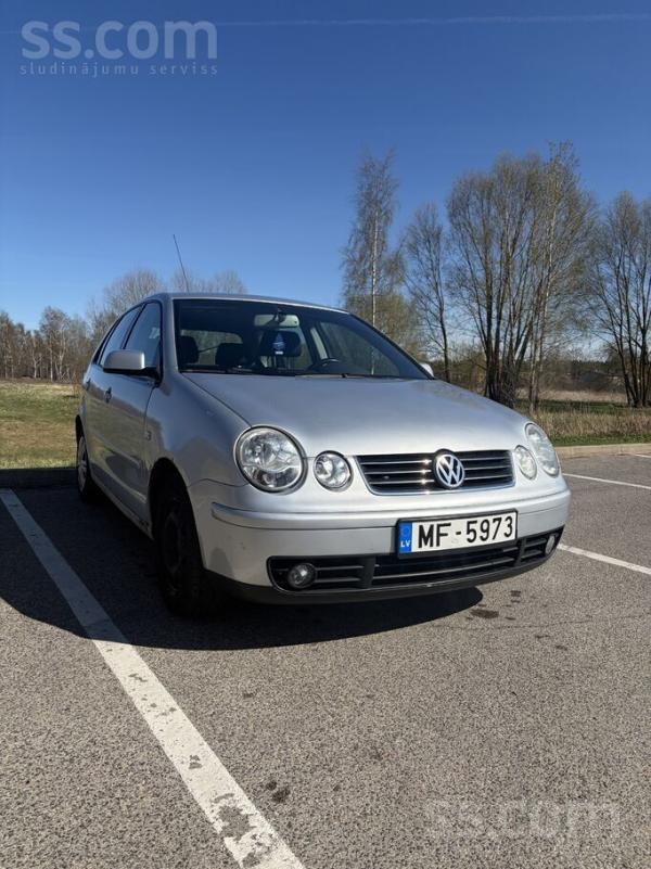 Volkswagen Polo 2004 in Riga, with an engine capacity of 1.40 L and mileage of 259 thousand km for 800 €, photo 6 on AUTOMOTO.COM.LV