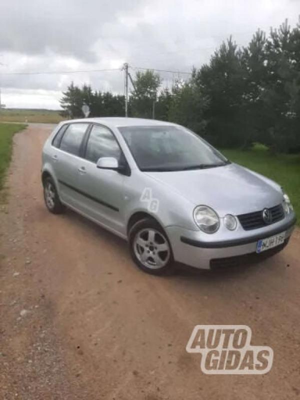 Volkswagen Polo 2004 in Gargzdai, with an engine capacity of 1.40 L and mileage of 233 thousand km for 850 €, photo 4 on AUTOMOTO.COM.LV