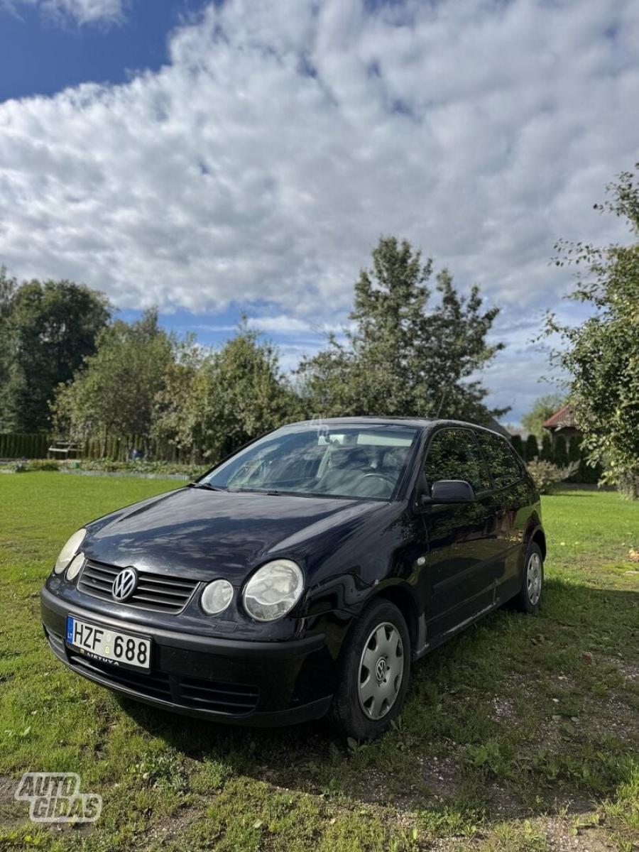Volkswagen Polo 2004 Viļņa, ar dzinēja tilpumu 1.40 L un nobraukumu 145 tūkst. km par 800 €, foto 1 vietnē AUTOMOTO.COM.LV