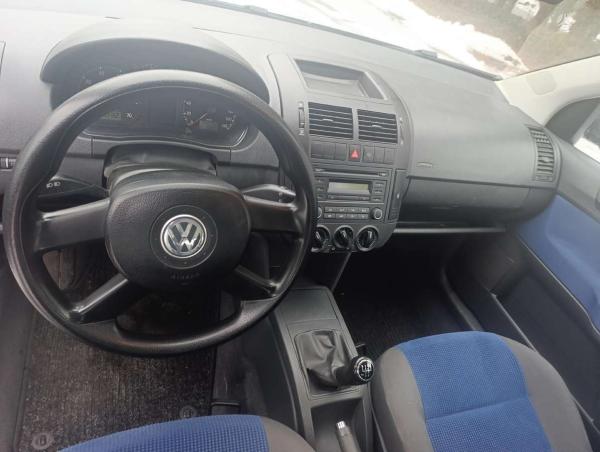 Volkswagen Polo 2005 Viļņa, ar dzinēja tilpumu 1.20 L un nobraukumu 170 tūkst. km par 1499 €, foto 9 vietnē AUTOMOTO.COM.LV