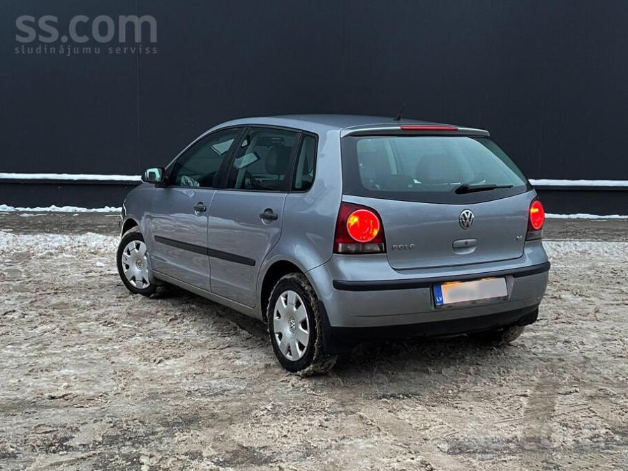 Volkswagen Polo 2005 in Riga, with an engine capacity of 1.40 L and mileage of 131 thousand km for 1450 €, photo 3 on AUTOMOTO.COM.LV