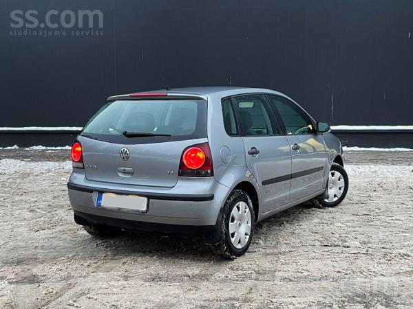 Volkswagen Polo 2005 Rīga, ar dzinēja tilpumu 1.40 L un nobraukumu 131 tūkst. km par 1450 €, foto 4 vietnē AUTOMOTO.COM.LV