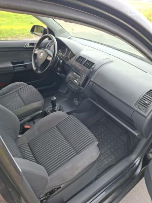 Volkswagen Polo 2005 Klaipėda, ar dzinēja tilpumu 1.40 L un nobraukumu 298 tūkst. km par 1450 €, foto 13 vietnē AUTOMOTO.COM.LV