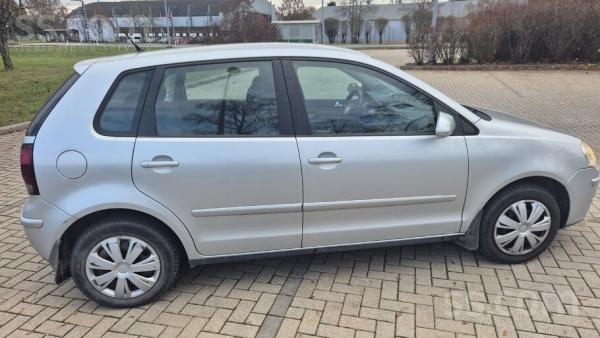 Volkswagen Polo 2006 in Riga, with an engine capacity of 1.20 L and mileage of 132 thousand km for 1400 €, photo 4 on AUTOMOTO.COM.LV
