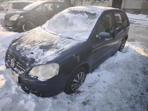 Volkswagen Polo 2006 Viļņa, ar dzinēja tilpumu 1.40 L un nobraukumu 180 tūkst. km par 690 €, foto 3 vietnē AUTOMOTO.COM.LV