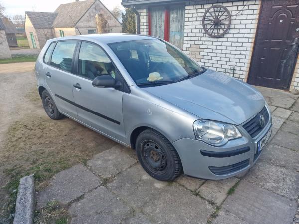 Volkswagen Polo 2006 Kelmė, ar dzinēja tilpumu 1.20 L un nobraukumu 250 tūkst. km par 1000 €, foto 3 vietnē AUTOMOTO.COM.LV