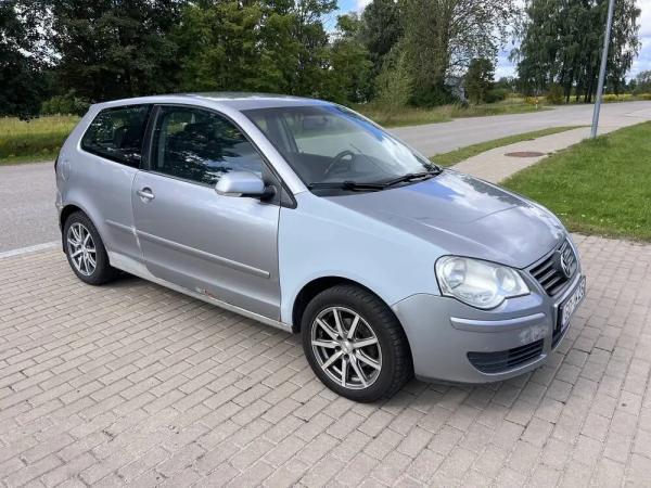 Volkswagen Polo 2006 Rīga, ar dzinēja tilpumu 1.40 L un nobraukumu 391 tūkst. km par 600 €, foto 3 vietnē AUTOMOTO.COM.LV