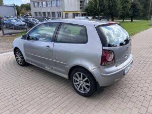 Volkswagen Polo 2006 in Riga, with an engine capacity of 1.40 L and mileage of 391 thousand km for 600 €, photo 7 on AUTOMOTO.COM.LV
