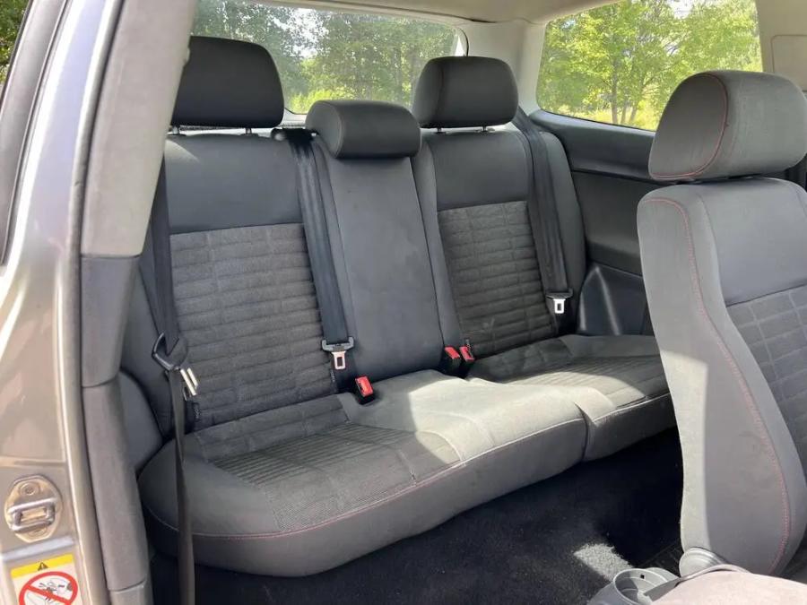Volkswagen Polo 2006 in Riga, with an engine capacity of 1.40 L and mileage of 391 thousand km for 600 €, photo 11 on AUTOMOTO.COM.LV