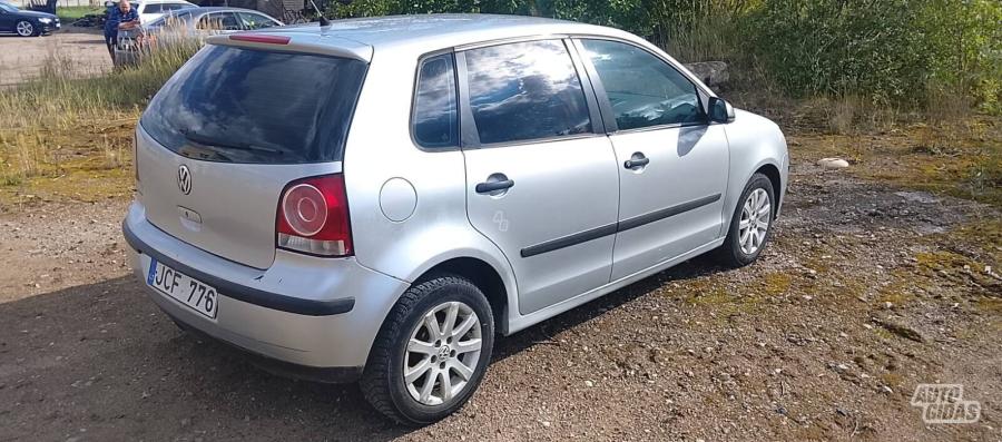 Volkswagen Polo 2006 in Vilkaviskis, with an engine capacity of 1.40 L and mileage of 334 thousand km for 850 €, photo 3 on AUTOMOTO.COM.LV