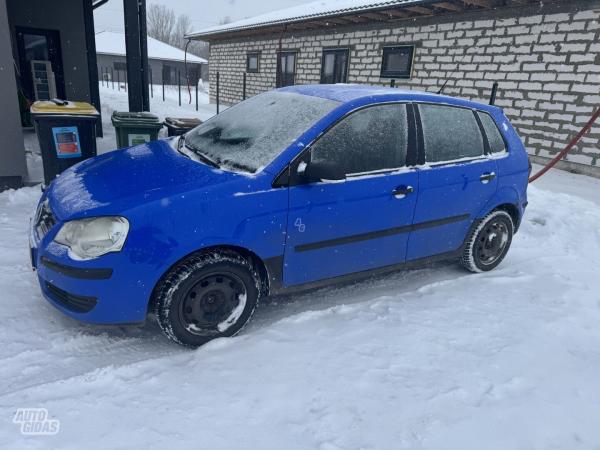 Volkswagen Polo 2007 Panevēža, ar dzinēja tilpumu 1.40 L un nobraukumu 203 tūkst. km par 1500 €, foto 3 vietnē AUTOMOTO.COM.LV