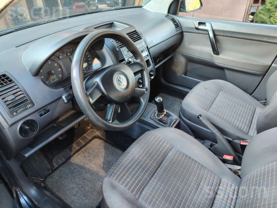 Volkswagen Polo 2007 in Rezekne, with an engine capacity of 1.20 L and mileage of 214 thousand km for 1350 €, photo 25 on AUTOMOTO.COM.LV