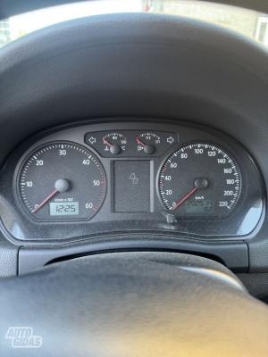 Volkswagen Polo 2007 Viļņa, ar dzinēja tilpumu 1.40 L un nobraukumu 202 tūkst. km par 1000 €, foto 9 vietnē AUTOMOTO.COM.LV