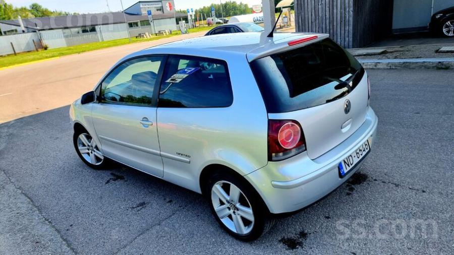 Volkswagen Polo 2008 in Cesis, with an engine capacity of 1.20 L and mileage of 140 thousand km for 7490 €, photo 5 on AUTOMOTO.COM.LV