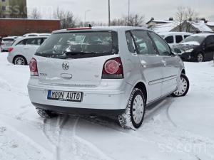 Volkswagen Polo 2008 Liepāja, ar dzinēja tilpumu 1.40 L un nobraukumu 285 tūkst. km par 2250 €, foto 2 vietnē AUTOMOTO.COM.LV