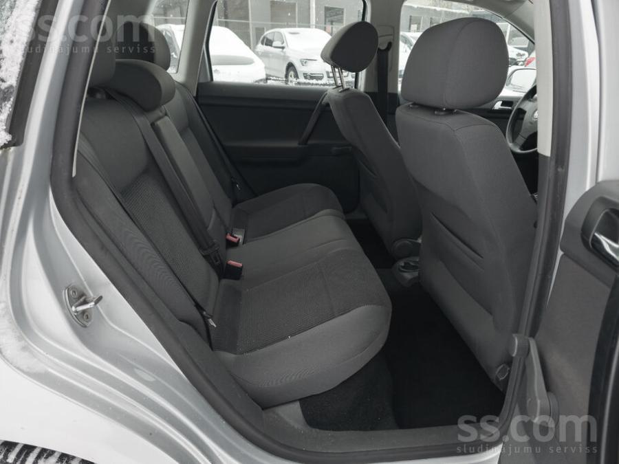 Volkswagen Polo 2008 Liepāja, ar dzinēja tilpumu 1.40 L un nobraukumu 285 tūkst. km par 2250 €, foto 13 vietnē AUTOMOTO.COM.LV