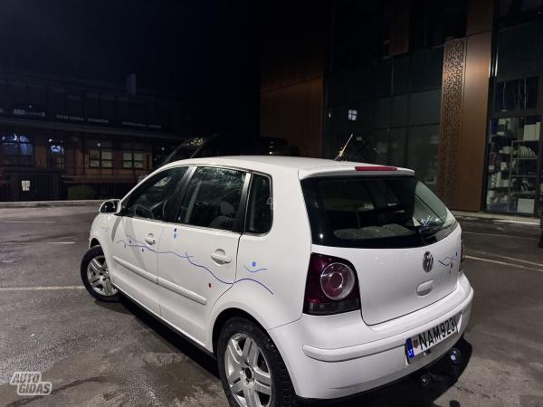 Volkswagen Polo 2008 Kauņa, ar dzinēja tilpumu 1.40 L un nobraukumu 230 tūkst. km par 1290 €, foto 3 vietnē AUTOMOTO.COM.LV