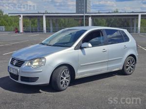 Volkswagen Polo 2008 Rīga, ar dzinēja tilpumu 1.40 L un nobraukumu 346 tūkst. km par 1350 €, foto 3 vietnē AUTOMOTO.COM.LV