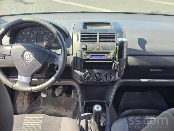 Volkswagen Polo 2008 Rīga, ar dzinēja tilpumu 1.40 L un nobraukumu 346 tūkst. km par 1350 €, foto 8 vietnē AUTOMOTO.COM.LV