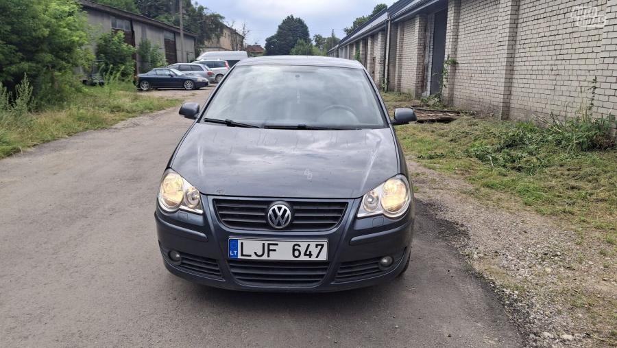Volkswagen Polo 2008 in Kaunas, with an engine capacity of 1.40 L and mileage of 259 thousand km for 950 €, photo 3 on AUTOMOTO.COM.LV