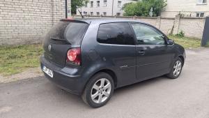 Volkswagen Polo 2008 in Kaunas, with an engine capacity of 1.40 L and mileage of 259 thousand km for 950 €, photo 5 on AUTOMOTO.COM.LV