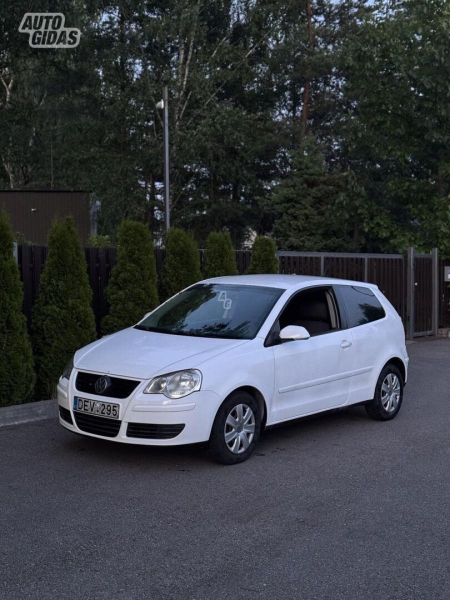 Volkswagen Polo 2008 Viļņa, ar dzinēja tilpumu 1.40 L un nobraukumu 300 tūkst. km par 690 €, foto 3 vietnē AUTOMOTO.COM.LV