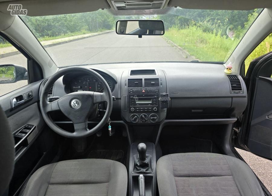 Volkswagen Polo 2008 in Vilnius, with an engine capacity of 1.90 L and mileage of 245 thousand km for 759 €, photo 10 on AUTOMOTO.COM.LV