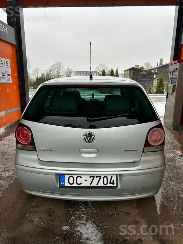 Volkswagen Polo 2009 Jelgava, ar dzinēja tilpumu 1.40 L un nobraukumu 264 tūkst. km par 2000 €, foto 5 vietnē AUTOMOTO.COM.LV