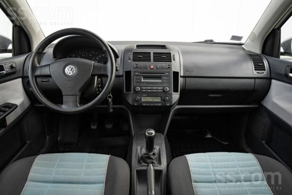 Volkswagen Polo 2009 Jelgava, ar dzinēja tilpumu 1.40 L un nobraukumu 264 tūkst. km par 2000 €, foto 9 vietnē AUTOMOTO.COM.LV