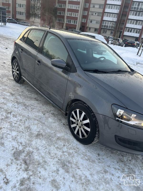 Volkswagen Polo 2009 Prienai, ar dzinēja tilpumu 1.60 L un nobraukumu 321 tūkst. km par 3200 €, foto 2 vietnē AUTOMOTO.COM.LV