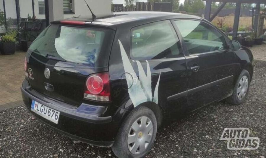 Volkswagen Polo 2009 Šauļi, ar dzinēja tilpumu 1.20 L un nobraukumu 184 tūkst. km par 820 €, foto 4 vietnē AUTOMOTO.COM.LV