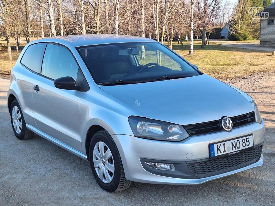 Volkswagen Polo 2010 in Mazeikiai, with an engine capacity of 1.60 L and mileage of 263 thousand km for 3250 €, photo 1 on AUTOMOTO.COM.LV