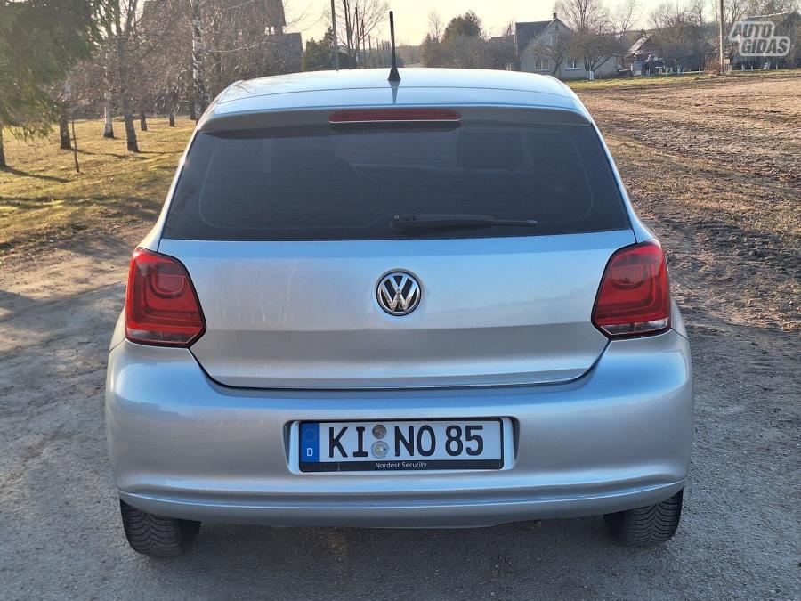 Volkswagen Polo 2010 in Mazeikiai, with an engine capacity of 1.60 L and mileage of 263 thousand km for 3250 €, photo 8 on AUTOMOTO.COM.LV