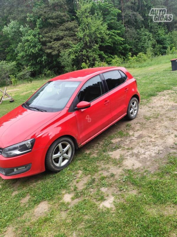 Volkswagen Polo 2010 Viļņa, ar dzinēja tilpumu 1.60 L un nobraukumu 224 tūkst. km par 1350 €, foto 2 vietnē AUTOMOTO.COM.LV