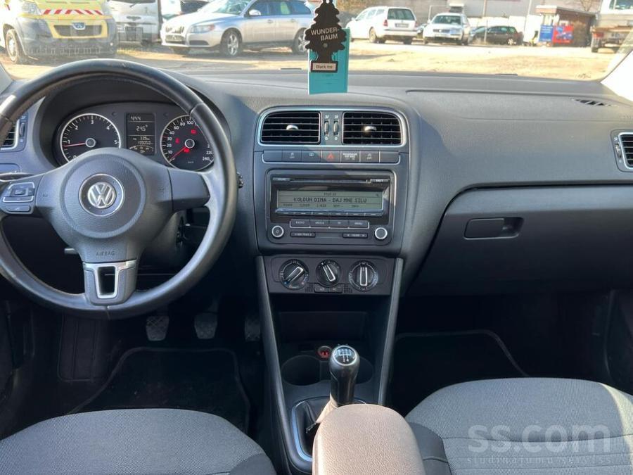 Volkswagen Polo 2010 Rēzekne, ar dzinēja tilpumu 1.60 L un nobraukumu 0 tūkst. km par 2850 €, foto 5 vietnē AUTOMOTO.COM.LV