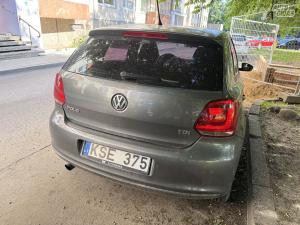 Volkswagen Polo 2010 in Vilnius, with an engine capacity of 1.60 L and mileage of 288 thousand km for 1500 €, photo 5 on AUTOMOTO.COM.LV