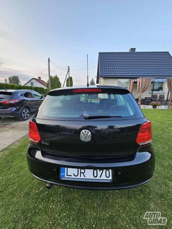 Volkswagen Polo 2010 Viļņa, ar dzinēja tilpumu 1.60 L un nobraukumu 144 tūkst. km par 3000 €, foto 5 vietnē AUTOMOTO.COM.LV