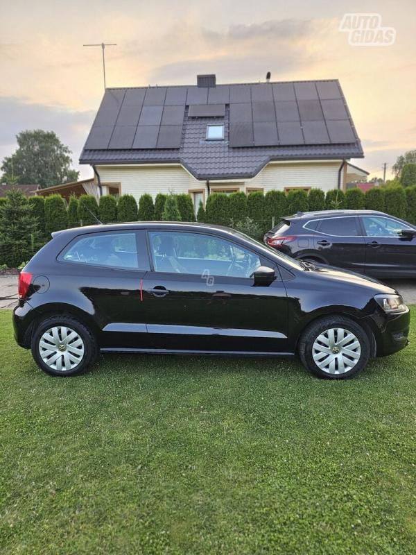Volkswagen Polo 2010 Viļņa, ar dzinēja tilpumu 1.60 L un nobraukumu 144 tūkst. km par 3000 €, foto 8 vietnē AUTOMOTO.COM.LV
