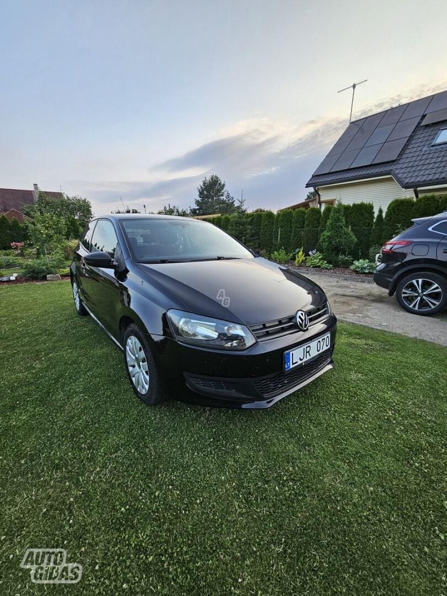 Volkswagen Polo 2010 Viļņa, ar dzinēja tilpumu 1.60 L un nobraukumu 144 tūkst. km par 3000 €, foto 3 vietnē AUTOMOTO.COM.LV
