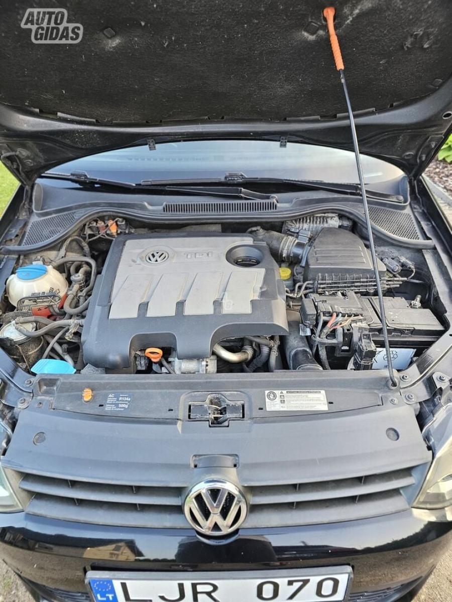 Volkswagen Polo 2010 Viļņa, ar dzinēja tilpumu 1.60 L un nobraukumu 144 tūkst. km par 3000 €, foto 11 vietnē AUTOMOTO.COM.LV