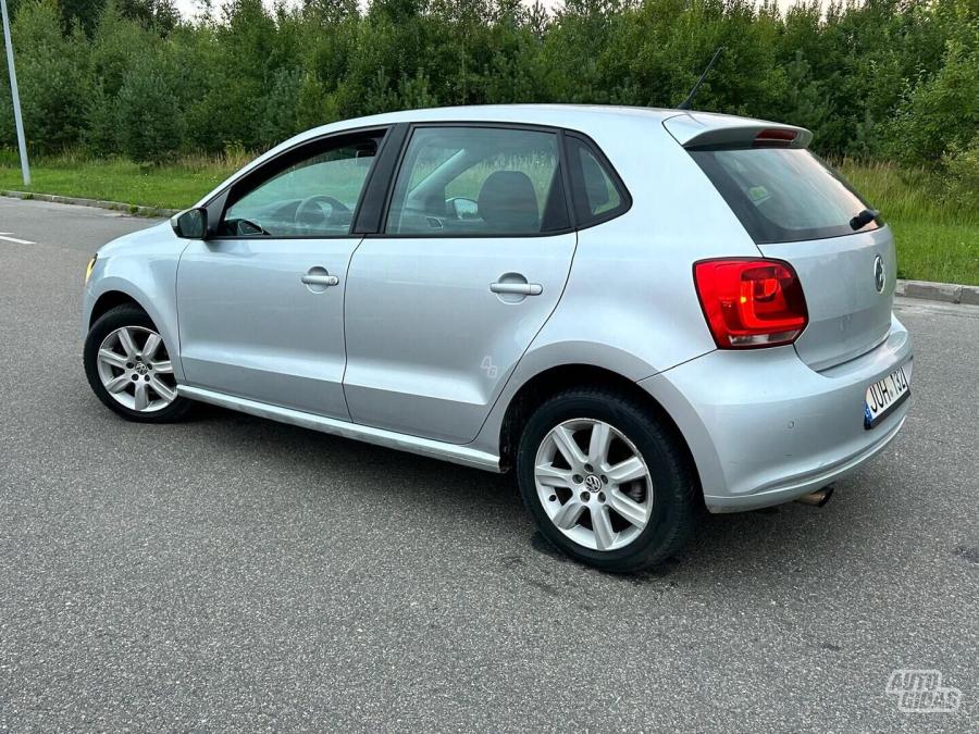 Volkswagen Polo 2010 in Vilnius, with an engine capacity of 1.60 L and mileage of 201 thousand km for 2150 €, photo 1 on AUTOMOTO.COM.LV