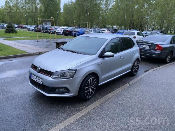 Volkswagen Polo 2011 Rīga, ar dzinēja tilpumu 1.60 L un nobraukumu 202 tūkst. km par 3700 €, foto 2 vietnē AUTOMOTO.COM.LV