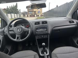 Volkswagen Polo 2011 in Kaunas, with an engine capacity of 1.60 L and mileage of 254 thousand km for 1890 €, photo 10 on AUTOMOTO.COM.LV