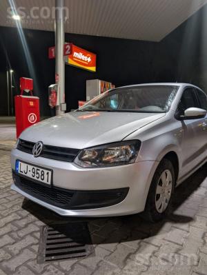 Volkswagen Polo 2011 Rīga, ar dzinēja tilpumu 1.20 L un nobraukumu 370 tūkst. km par 2300 €, foto 6 vietnē AUTOMOTO.COM.LV