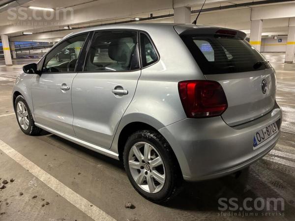 Volkswagen Polo 2011 Rīga, ar dzinēja tilpumu 1.60 L un nobraukumu 255 tūkst. km par 5450 €, foto 2 vietnē AUTOMOTO.COM.LV